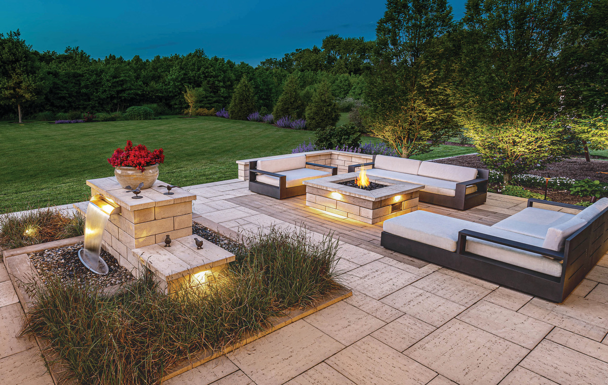 Creative Custom Designs Enhance a Home's Natural Surroundings